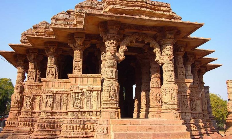 Ultimate Guide on Sun Temple of Modhera : Modhera Iconic Surya Mandir ...